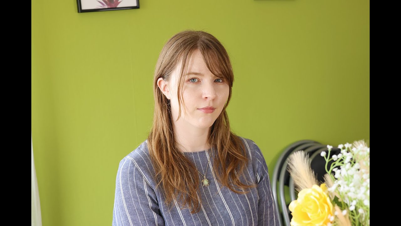 June Lovejoy’s sneezing 2 (Sample, 4K Quality) - YouTube