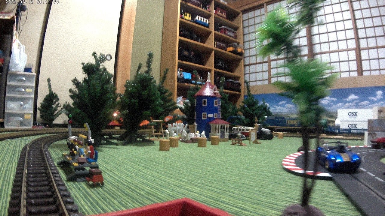 G scale indoor layout 3 - YouTube