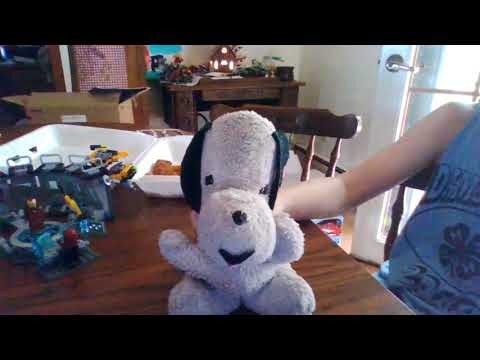 Weird SNOOPY! - YouTube