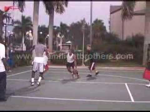 TFB -Werm 6'2" Recap of 2007(360 Tween legs & Unseen dunks) - YouTube