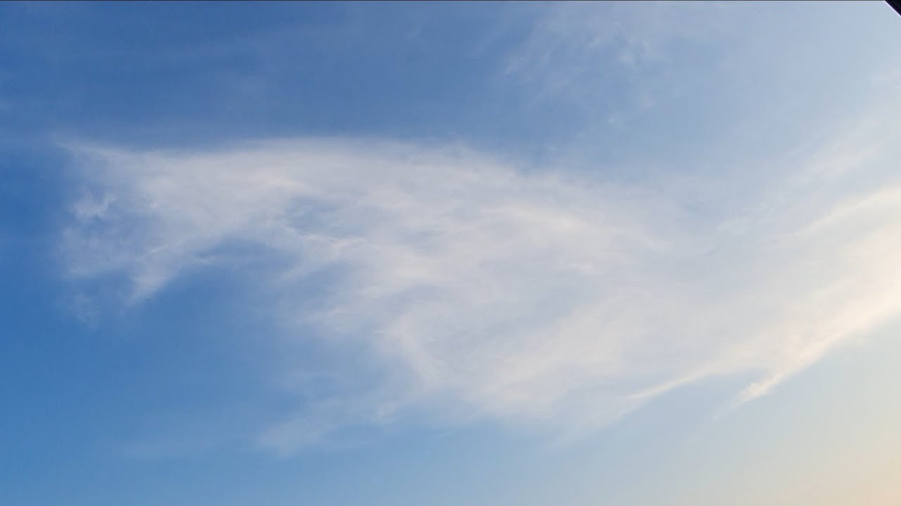 sky Effect background video beautiful Clouds Moving Time lapse footage ...