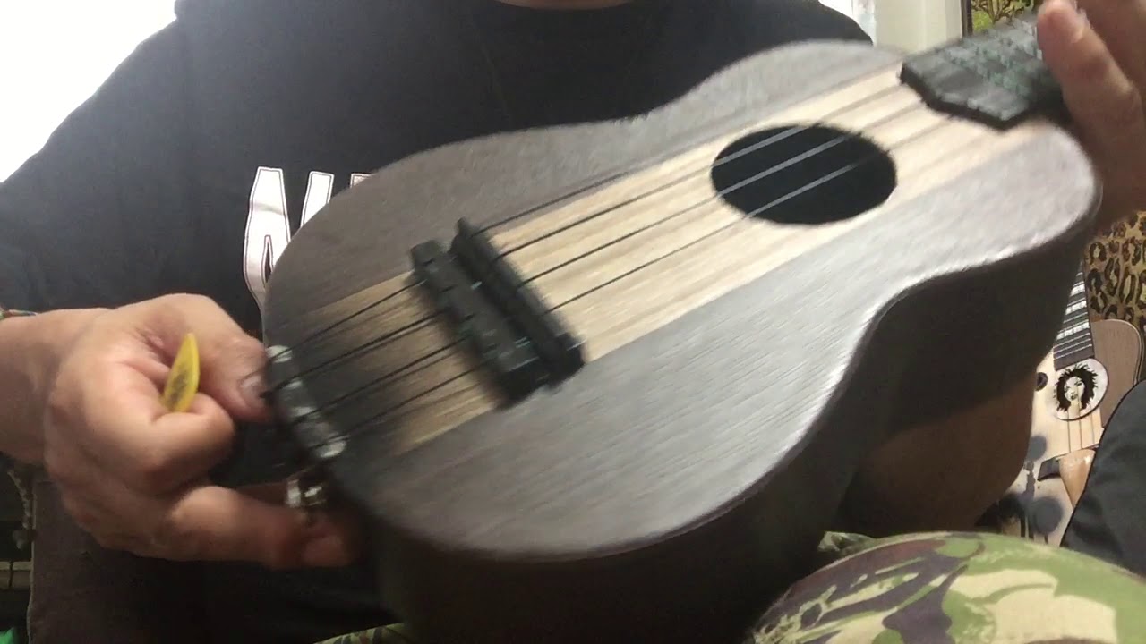 Flying Tiger Ukulele ReMAKE produced by SOULJAZZ=SOLDIERS - YouTube