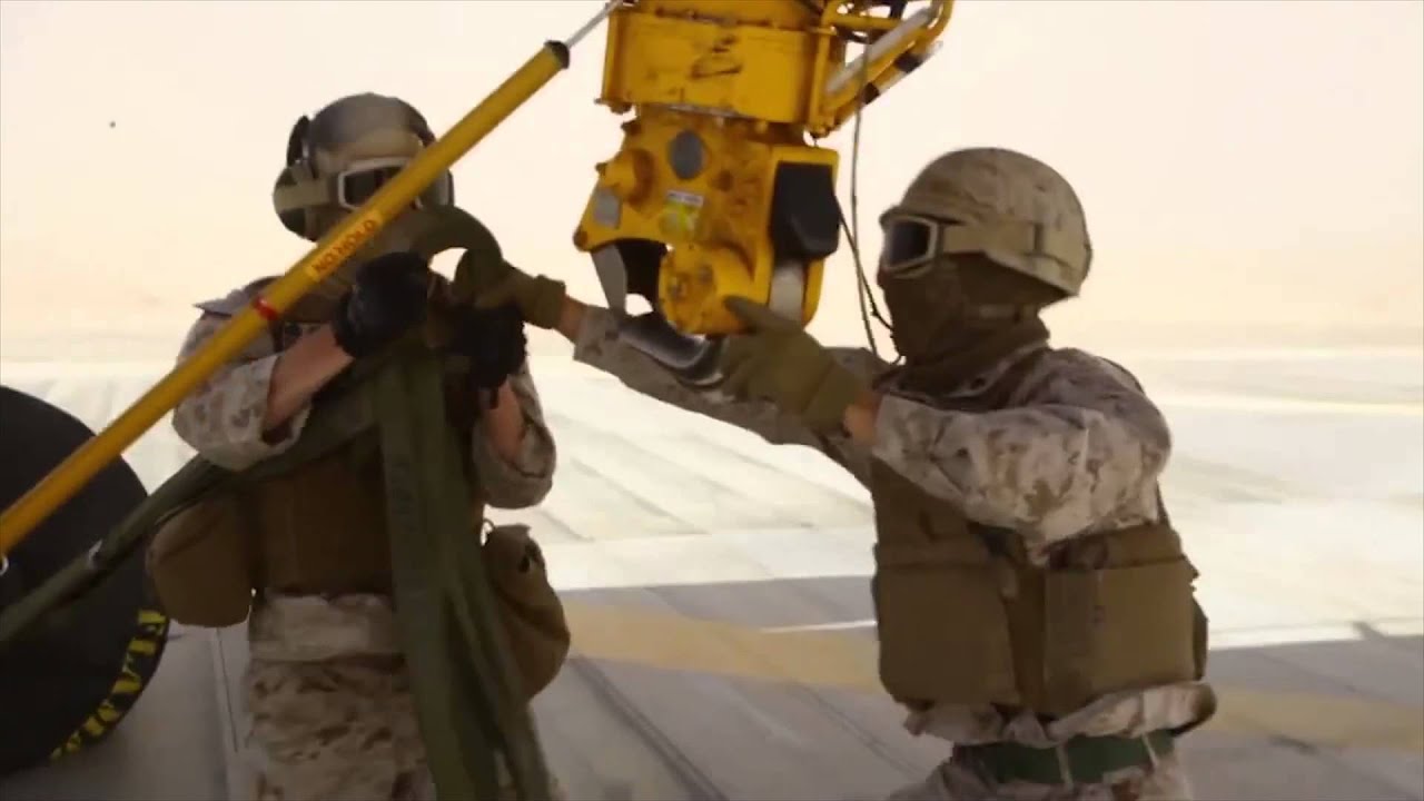 Marine Landing Support Team - YouTube
