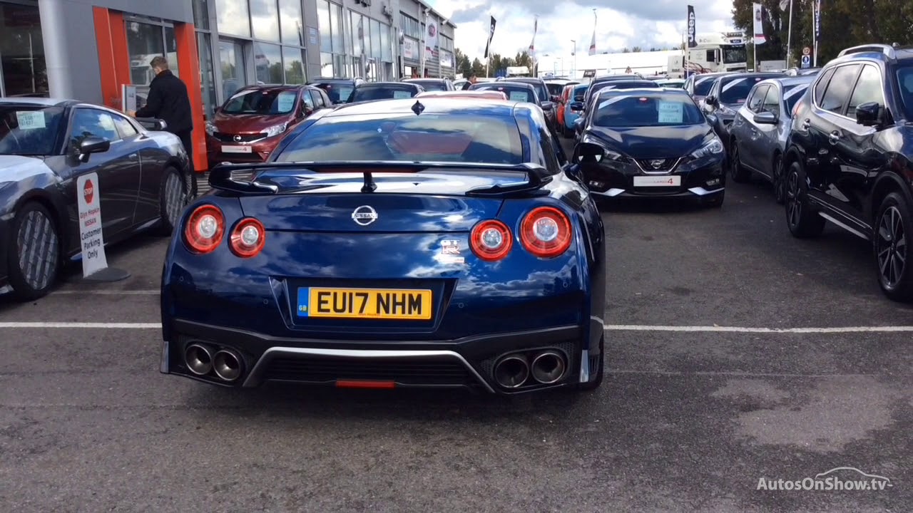 NISSAN GT-R RECARO BLUE 2017 - YouTube