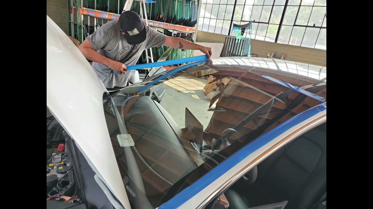 2019 Tesla 3 Windshield Replacement - YouTube