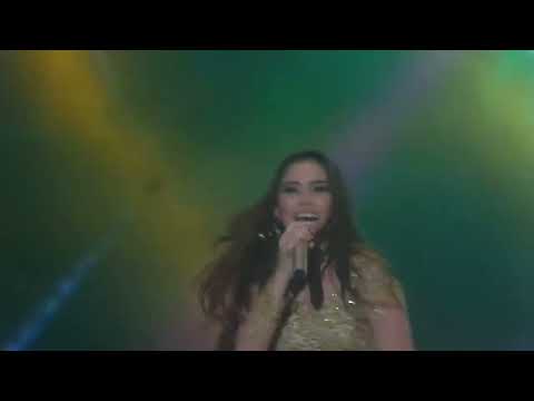 Ayu Ting Ting - Terbang (Khayal) Jakarta Fair Kemayoran 2015