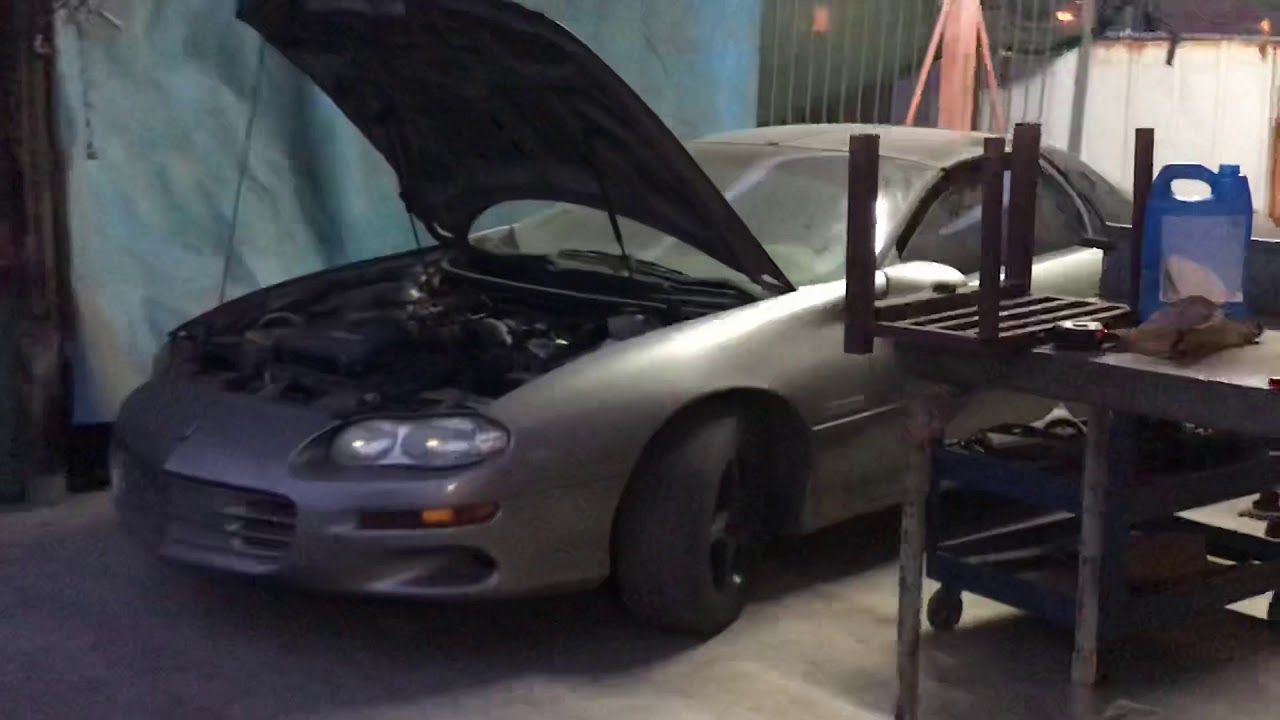 How to cut a unibody car ? - YouTube