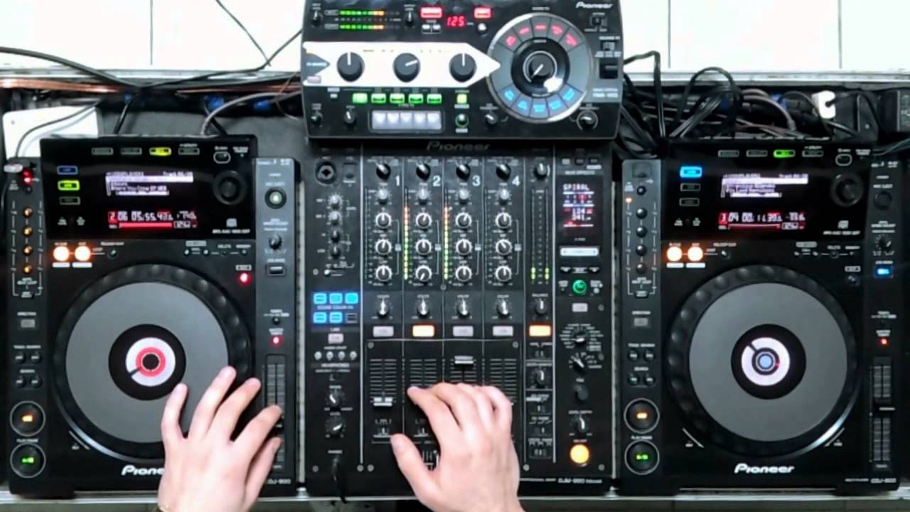 Dj Domenico Girolamo deep & tech house dj set [01/2014] Djm 900 Nxs ...