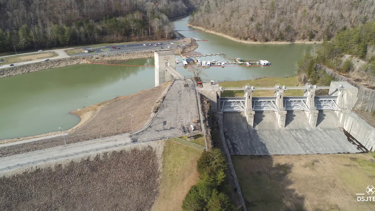 Aerial view of Fishtrap Dam in 4K! - YouTube
