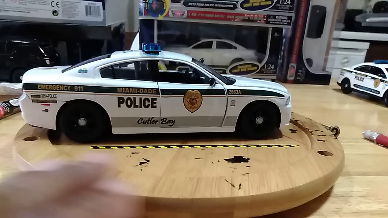 1/24 POLICE: Miami-Dade Police Cutler Bay, charger with lights n sound ...