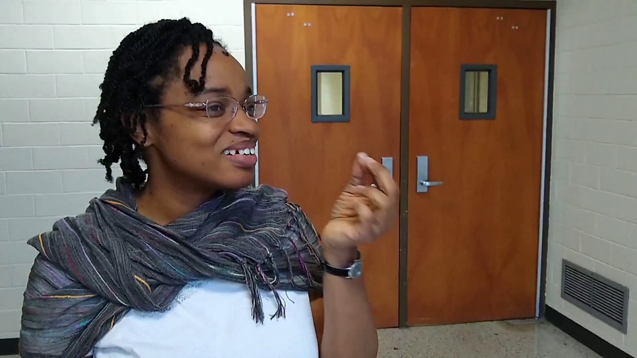 Dionna Davis opens up about her role in Vive La Fontaine! - YouTube