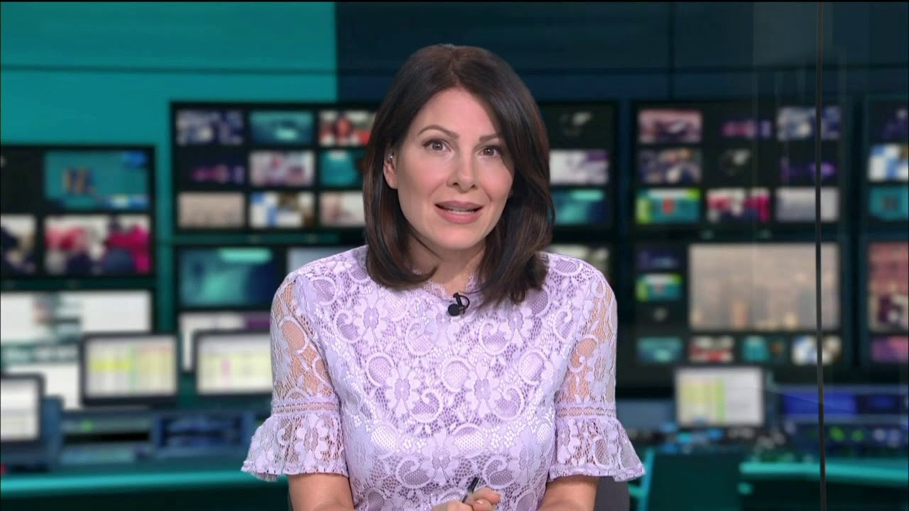 Lucrezia Millarini - ITV News 15th November 2020 - YouTube