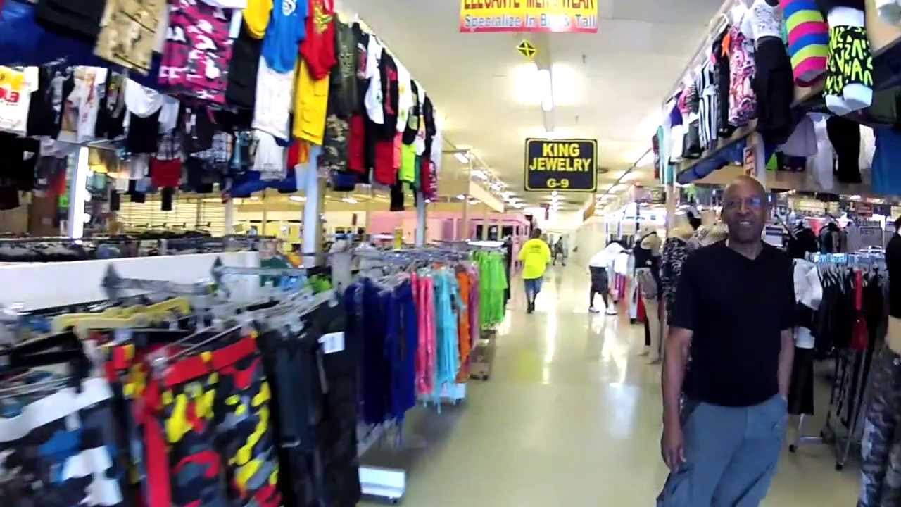 Discover the Extraordinary at Magic Mall Plaza Orlando - YouTube