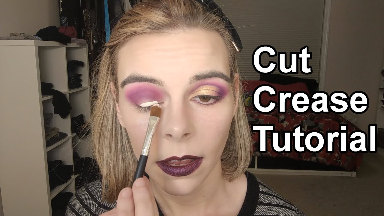 Quick and Easy Cut Crease Tutorial - YouTube