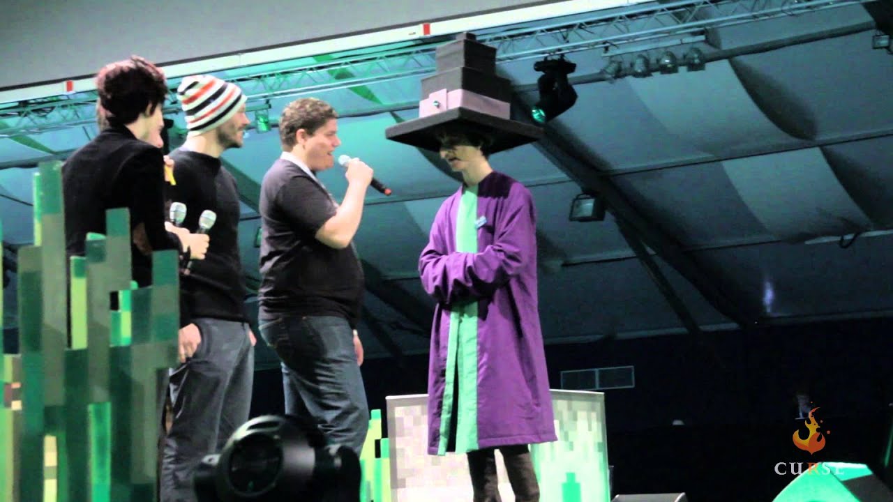 Minecon Costume Contest - YouTube