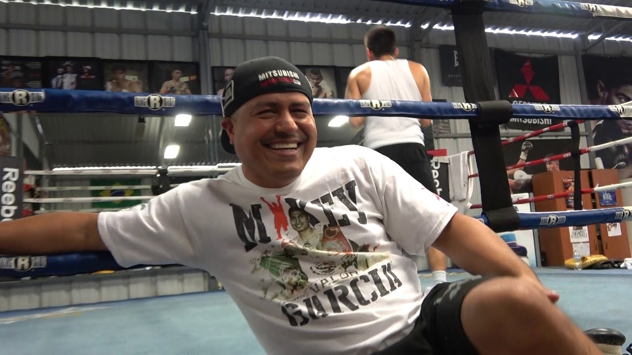Robert Garcia Breaks Down Brandon Rios vs Ramon Alvarez EsNews Boxing ...