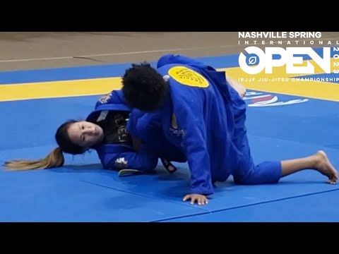 Sayuri Batista vs Mariana Rolszt / Nashville Spring Open 2023