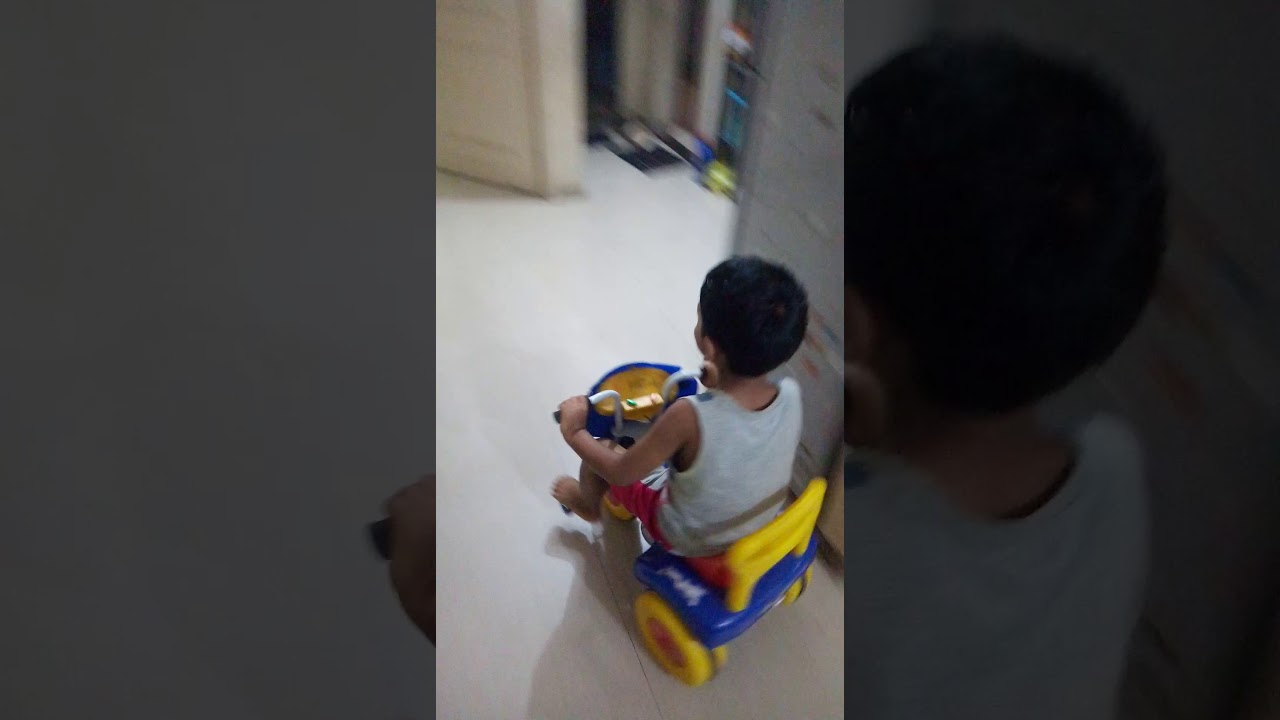 Ryan baby playing - YouTube