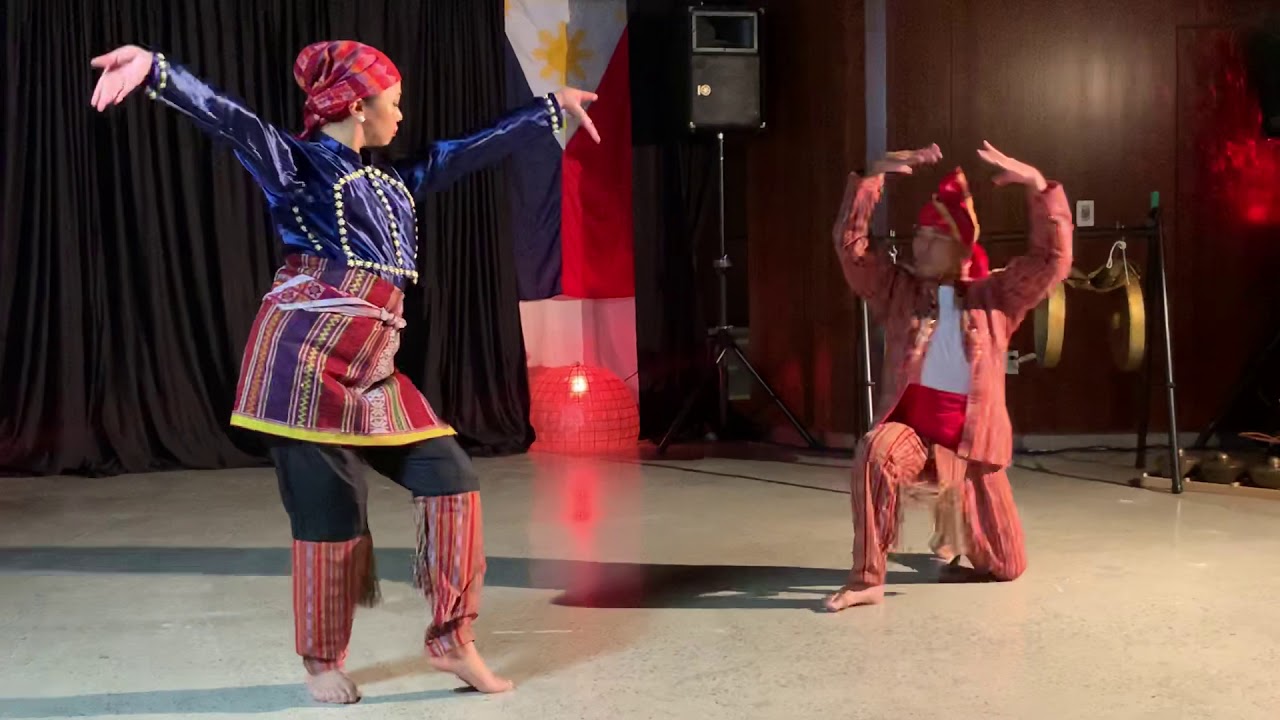 Parangal Dance Company (Pansak) - YouTube