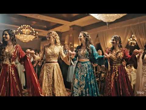 Düğünde  kadınlar halay oynuyorlar  #halay #halaybasi #şefo #kurdish #kurtce #düğün #gelin #batman