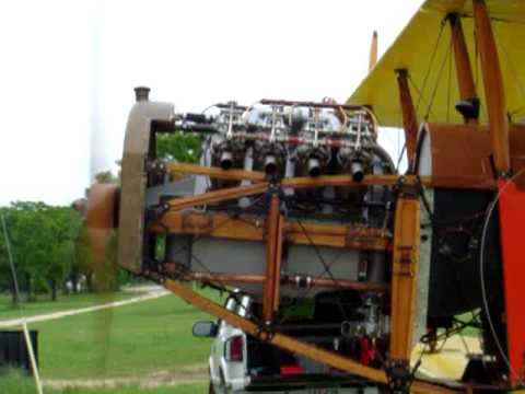 Curtiss OX-5 Engine running - YouTube