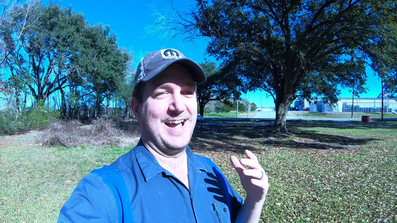 The “Cajun Couyon” attempts to bring you some laughs! Funny! - YouTube