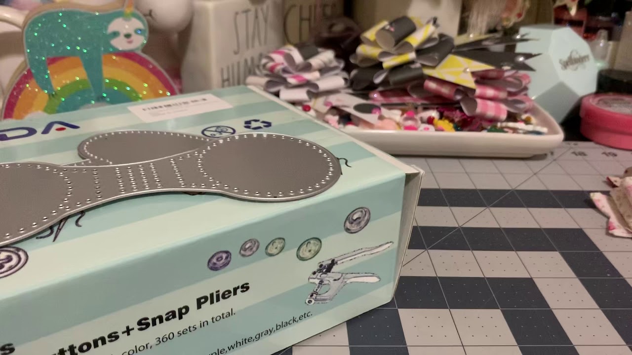 Fun with snap buttons! Come take a peek! - YouTube