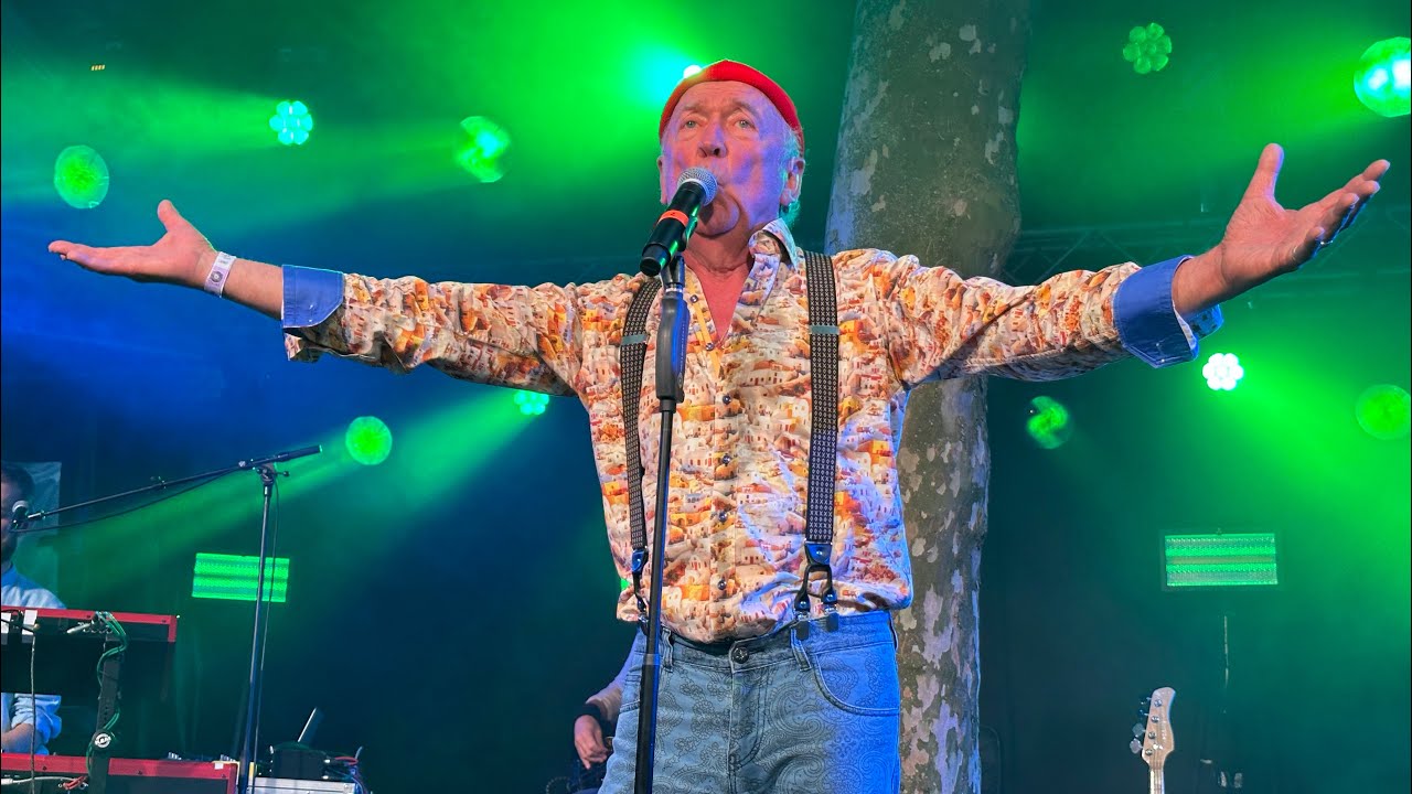 Drukwerk met Harry Slinger en ze loog tegen mij in Nijmegen Vierdaagse ...