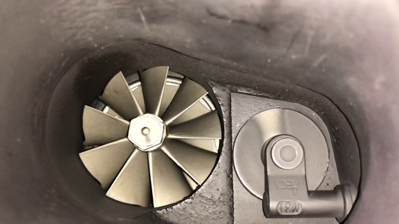 N63 ballbearing Turbo build - YouTube