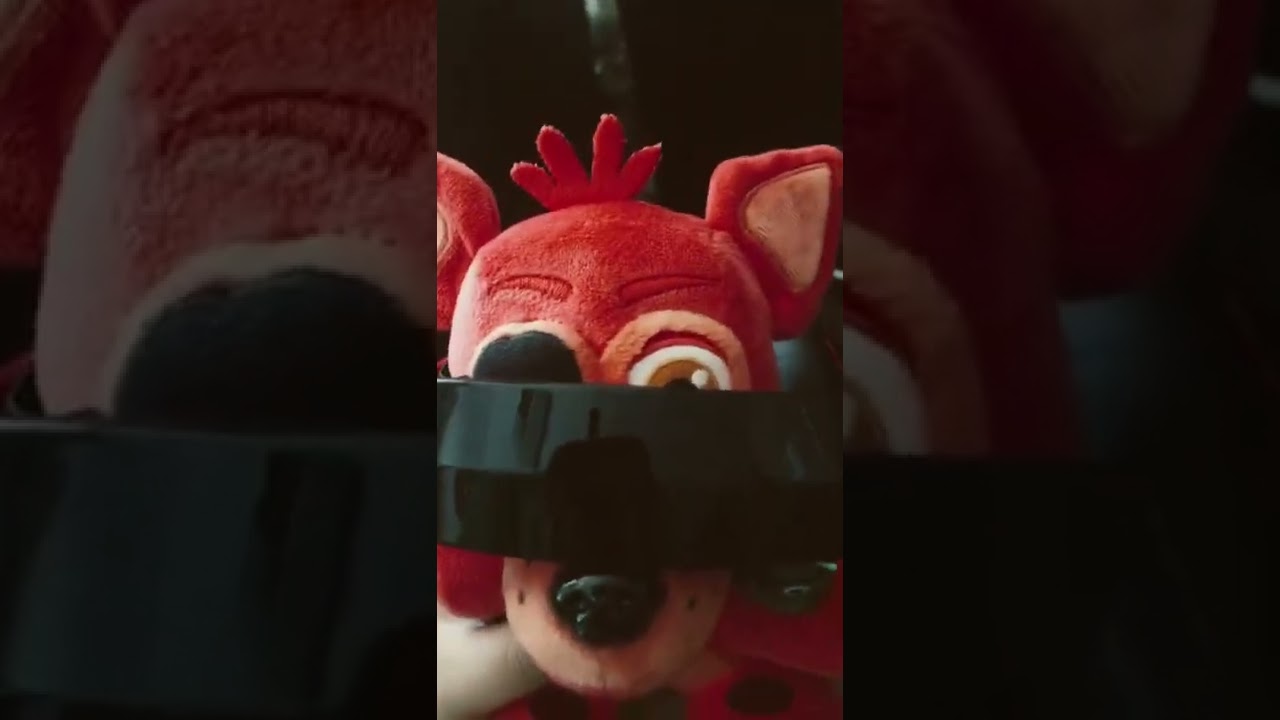 Rockstar Foxy plays VR for the first time! #VR - YouTube