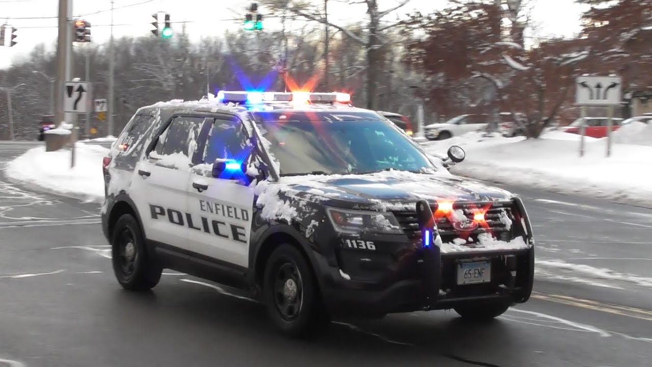 Enfield, CT Police Responding Code 3 x3 - YouTube