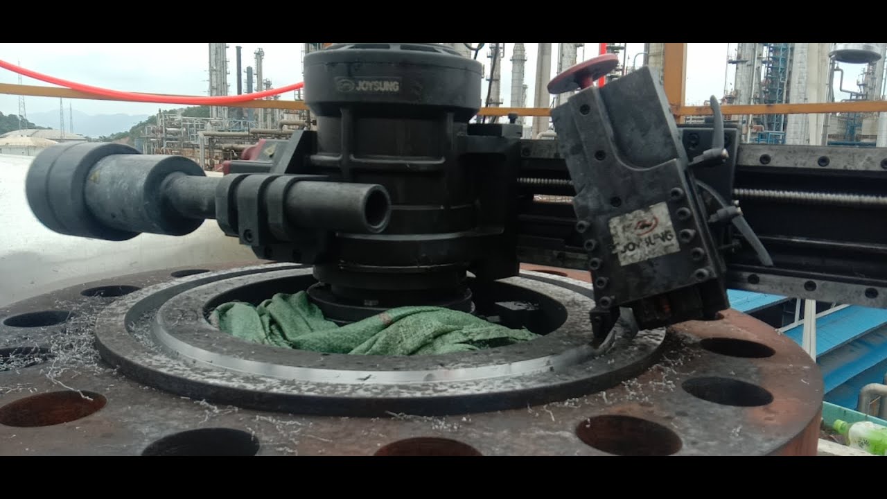 ON SITE MACHINING RTJ GROOVE - YouTube