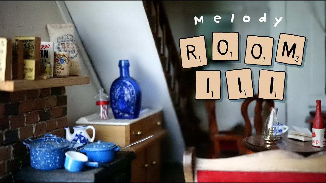 Melody - Room 111 (Official Music Video) - YouTube