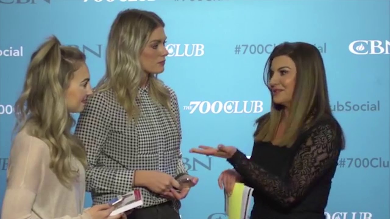 Waist Away: The Chantel Ray Way on the 700 Club's "Social Sistas" - YouTube