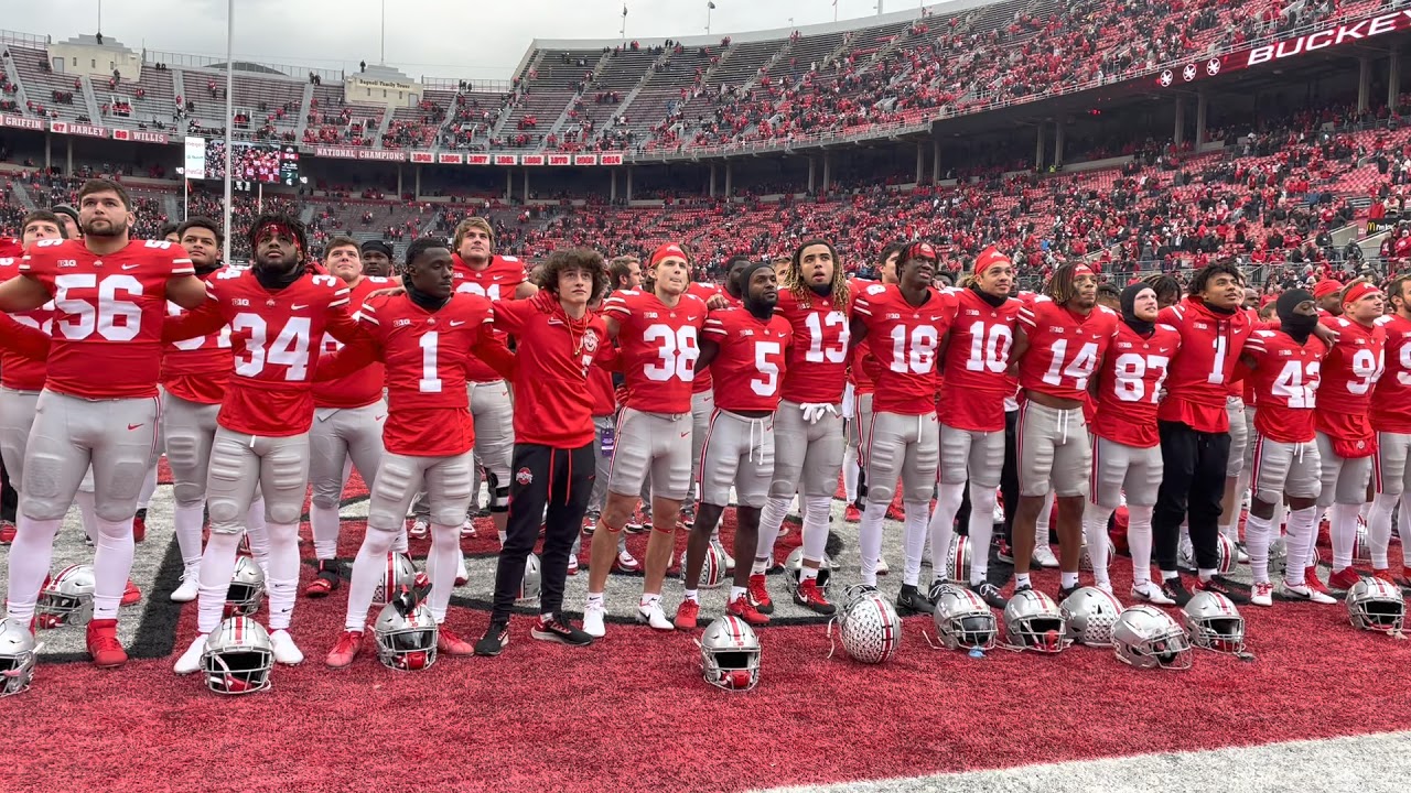 Buckeyes celebrate 56-7 win against Michigan State with Carmen Ohio ...