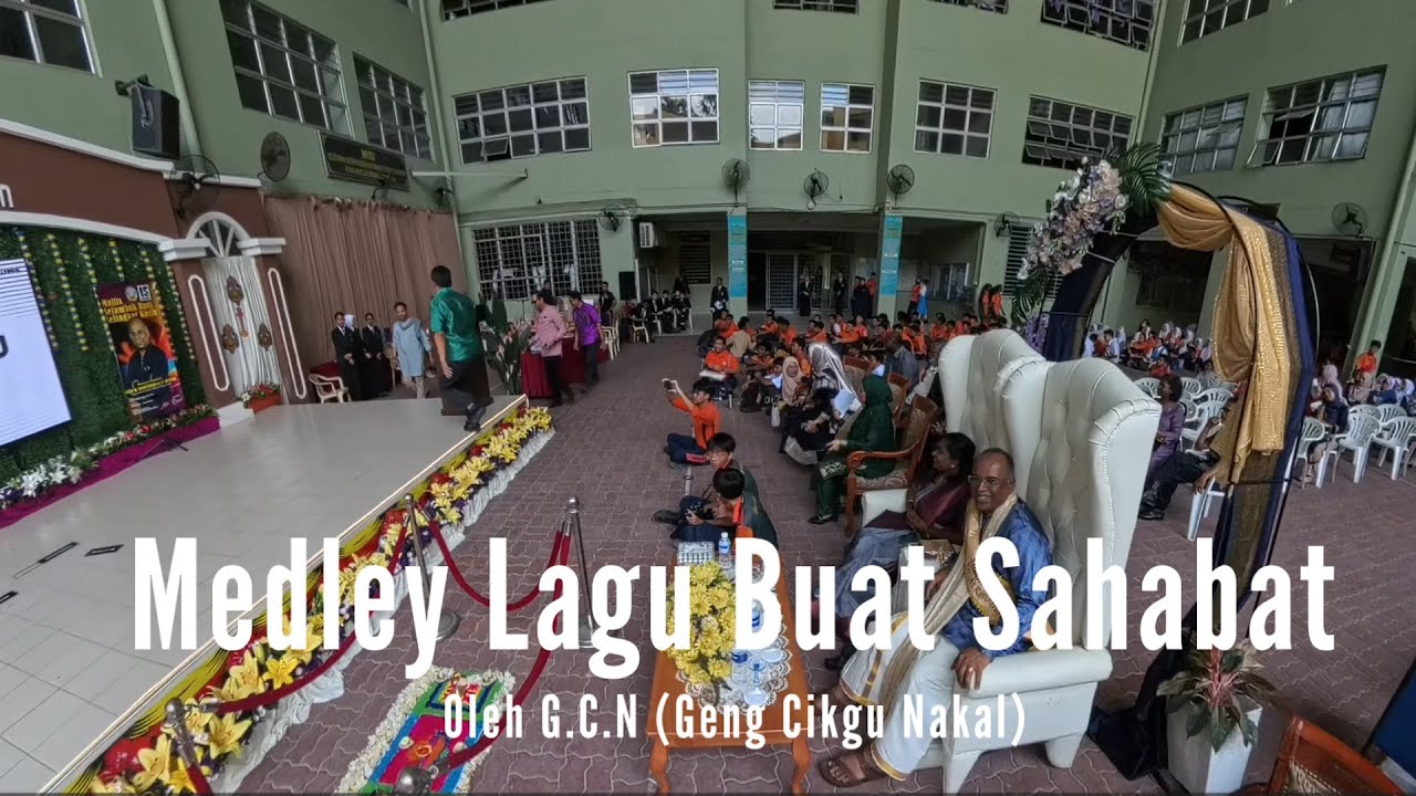 Persembahan Geng Cikgu Nakal SMKSBS - YouTube