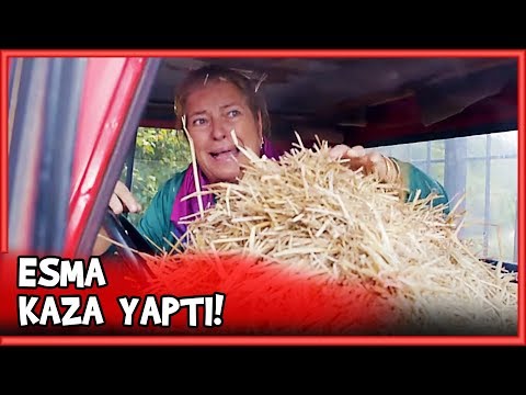 Esma Arabayla Kaza Yaptı - Küçük Ağa 30.Bölüm