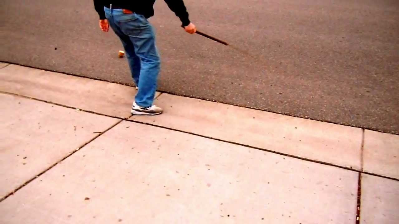 WHIPPING TOP FOUR DSCN2955.MOV - YouTube