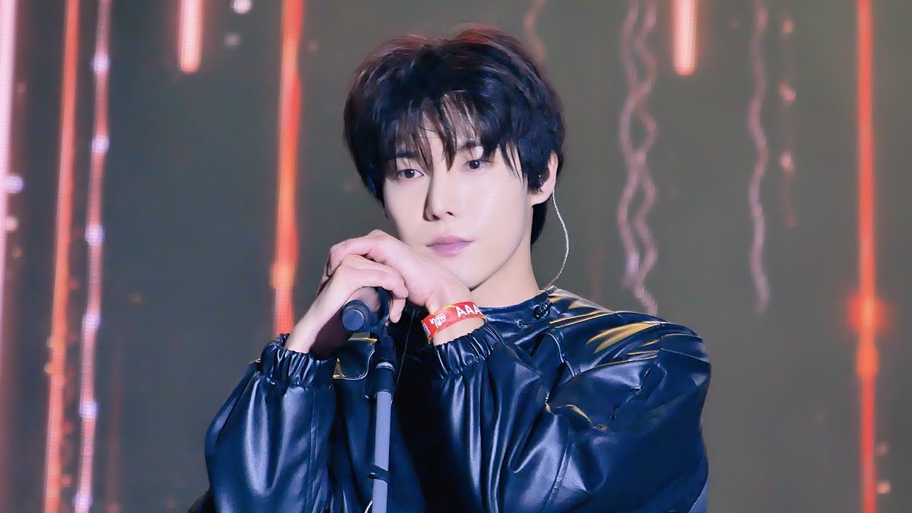 241013 원위 (ONEWE) - 야행성 (Regulus) @ 2024 경기인디뮤직페스티벌 용훈 직캠 - YouTube