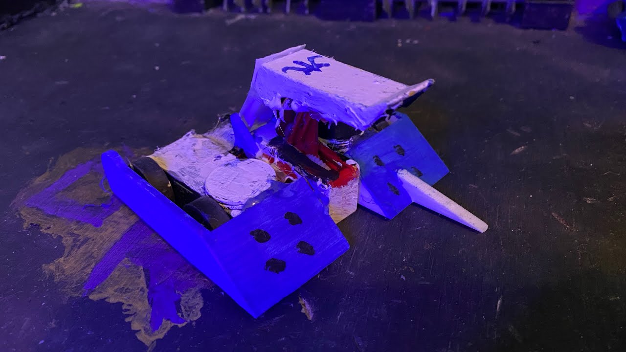 Hexbug Laflyette: Khaotic Robotics - YouTube