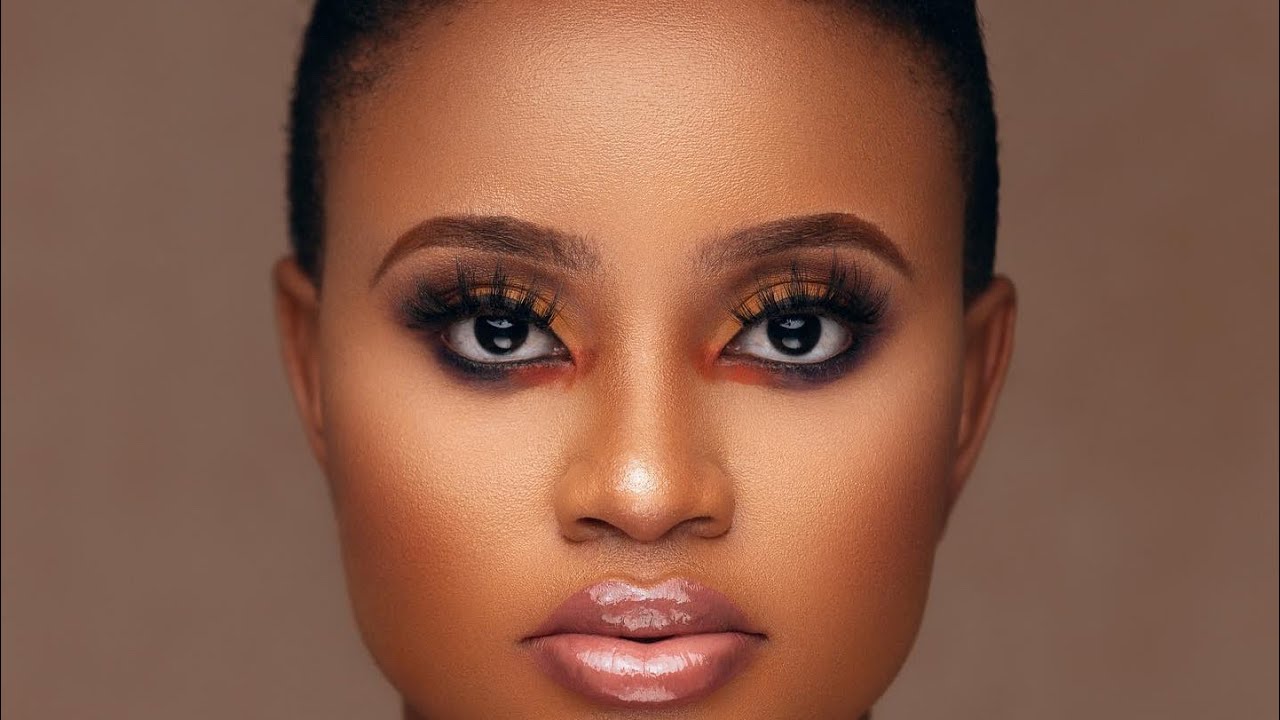 A snippet of my shoot w/ Techverve and Donna Kay - YouTube