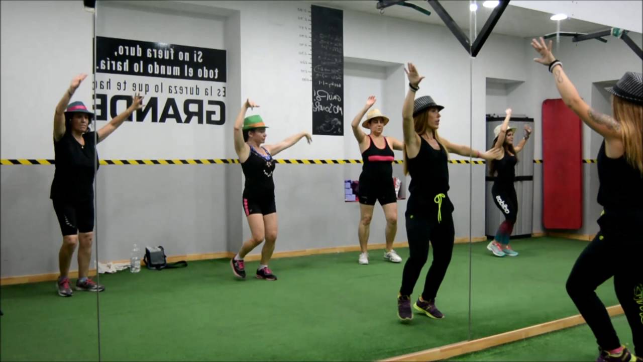 Marcha Zumba - YouTube