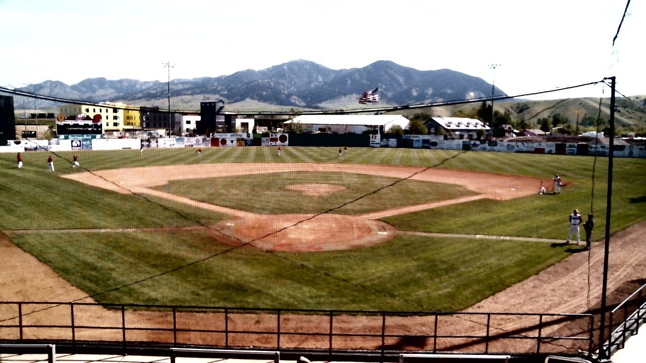 Bucks Baseball - YouTube