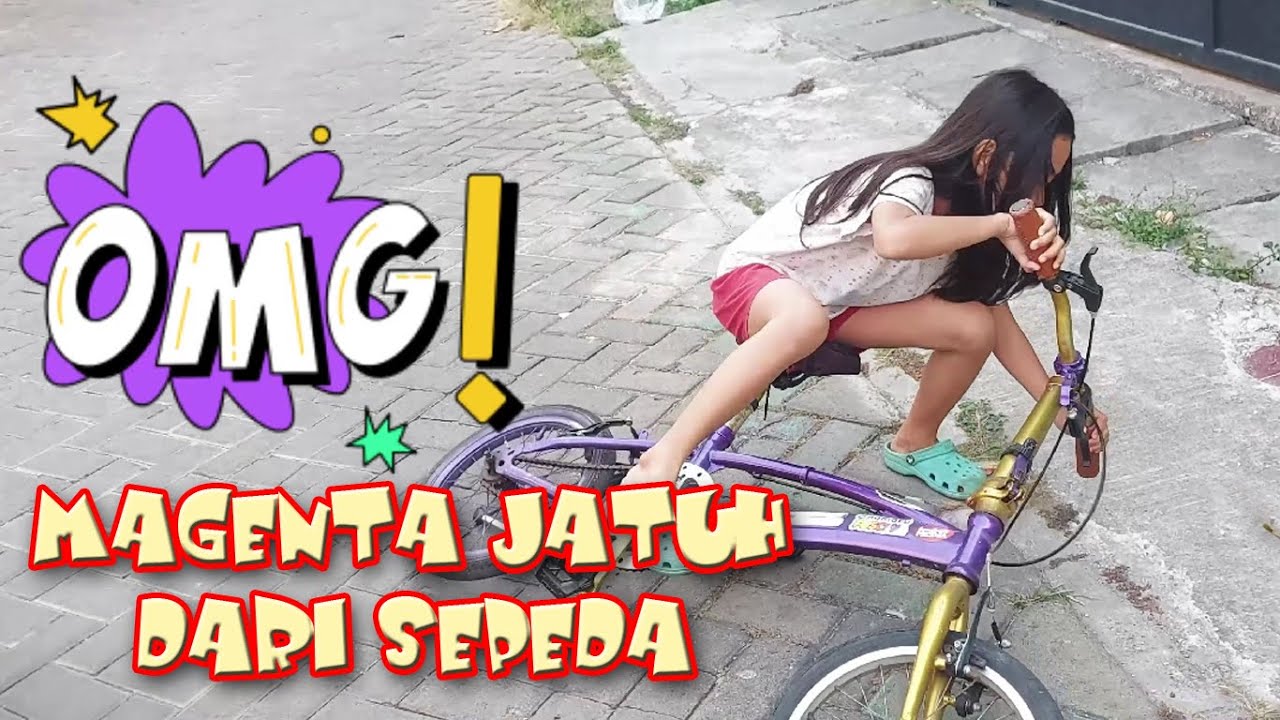 Main Sepeda malah jatuh - YouTube