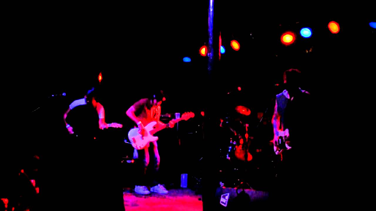 live red devil lounge - YouTube