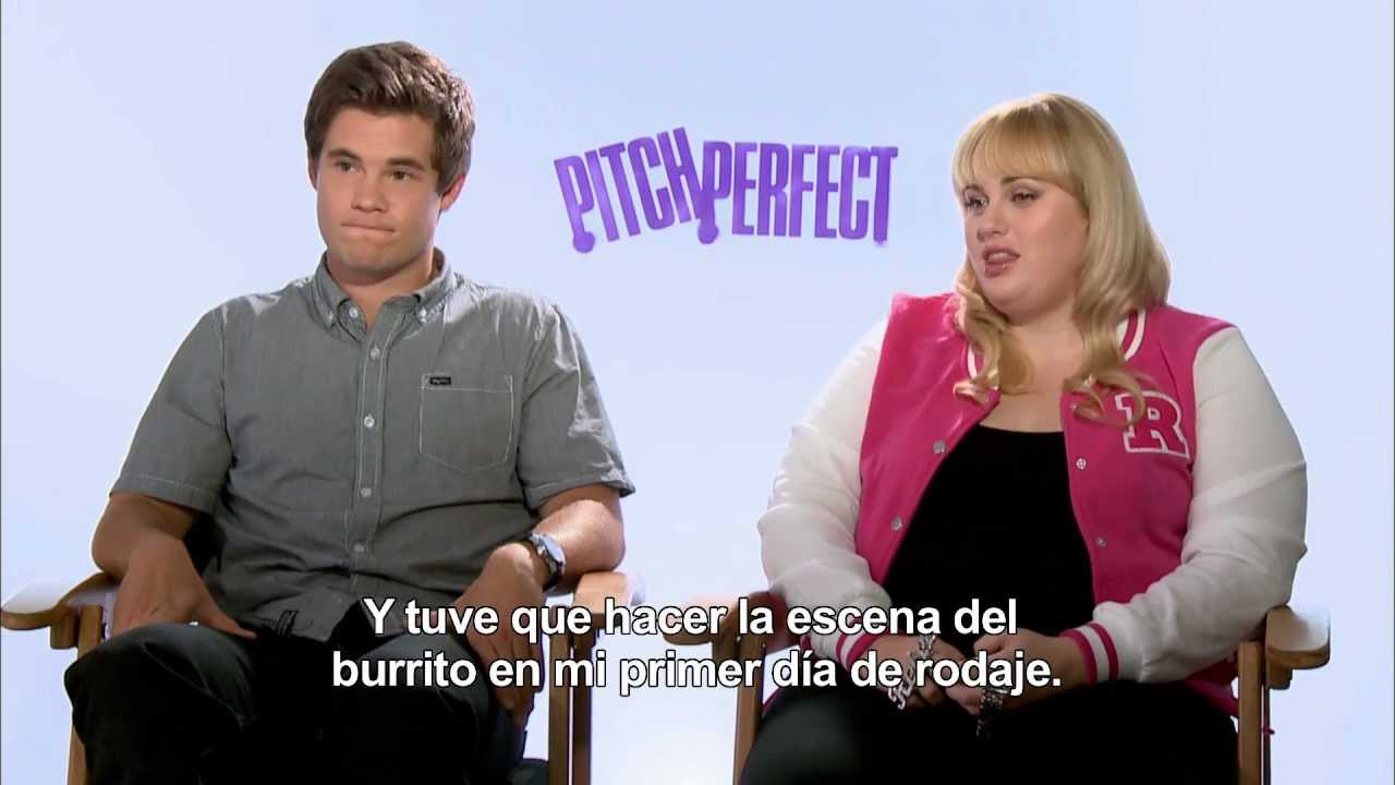 DANDO LA NOTA -Entrevista a Adam Devine y Rebel Wilson - YouTube
