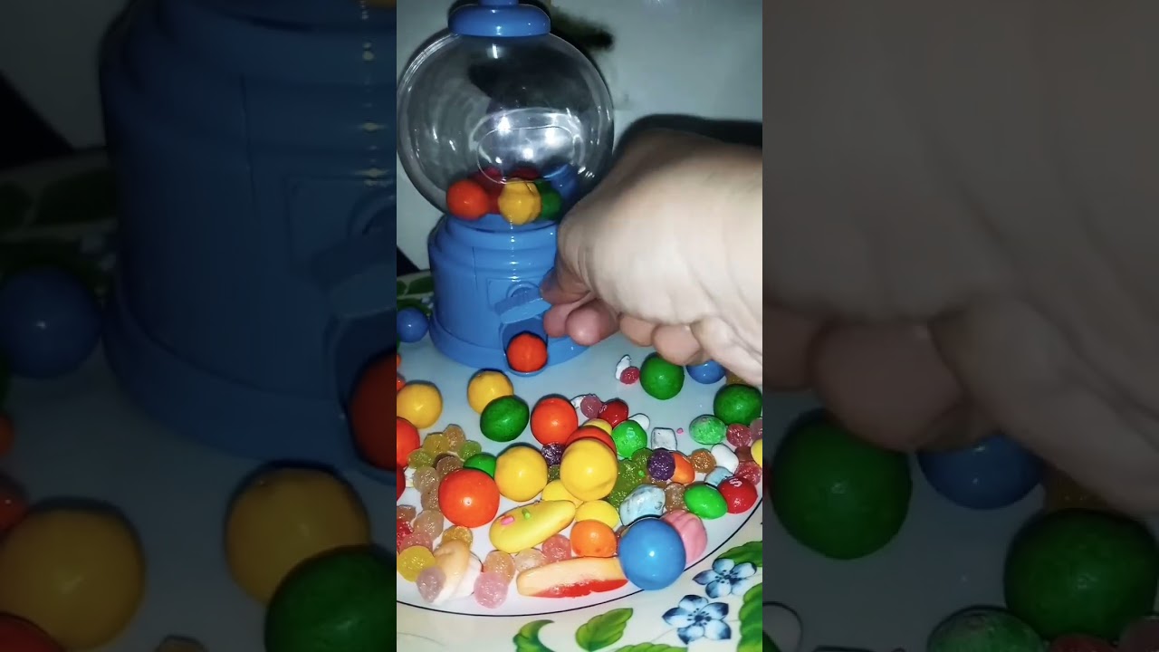 Easy Gumball Machine Hack #asmr #shorts - YouTube