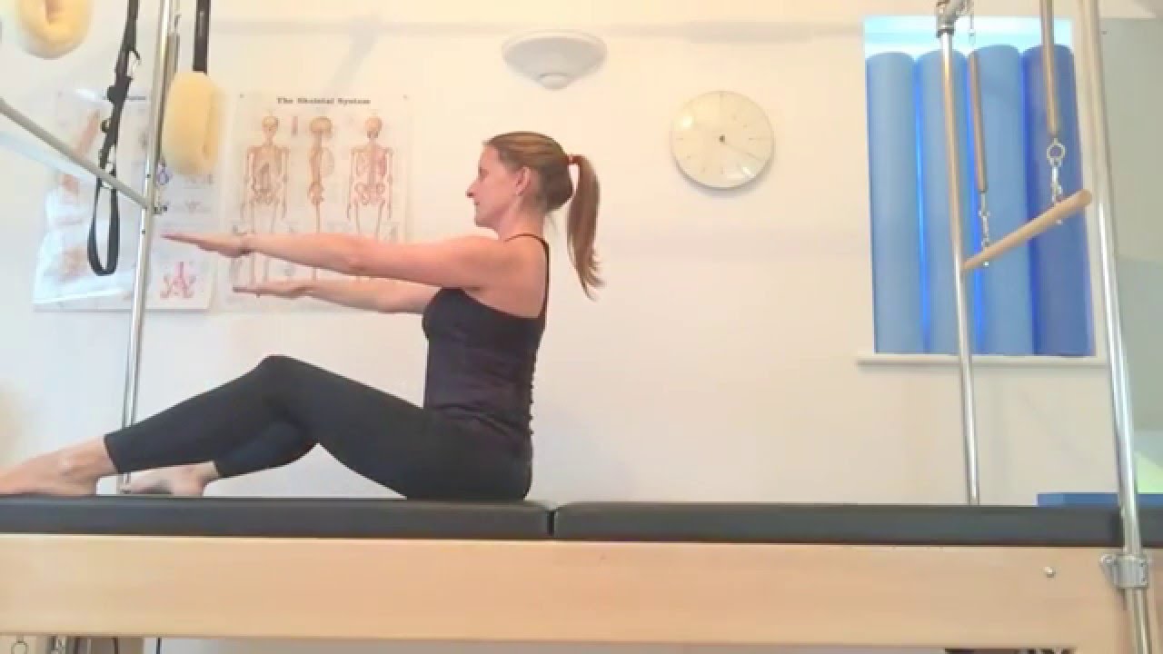 Pilates 10 minute Beginner Mat - YouTube