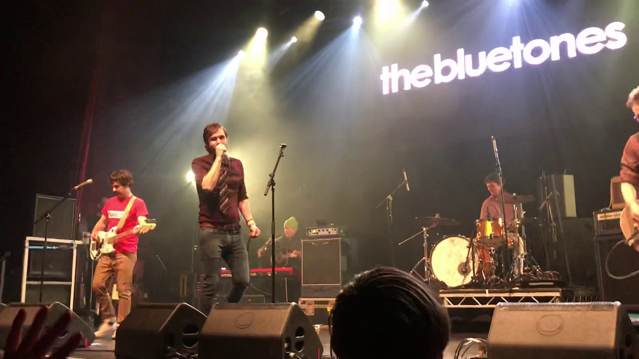 The Bluetones Slight Return at Manchester O2 Ritz - YouTube