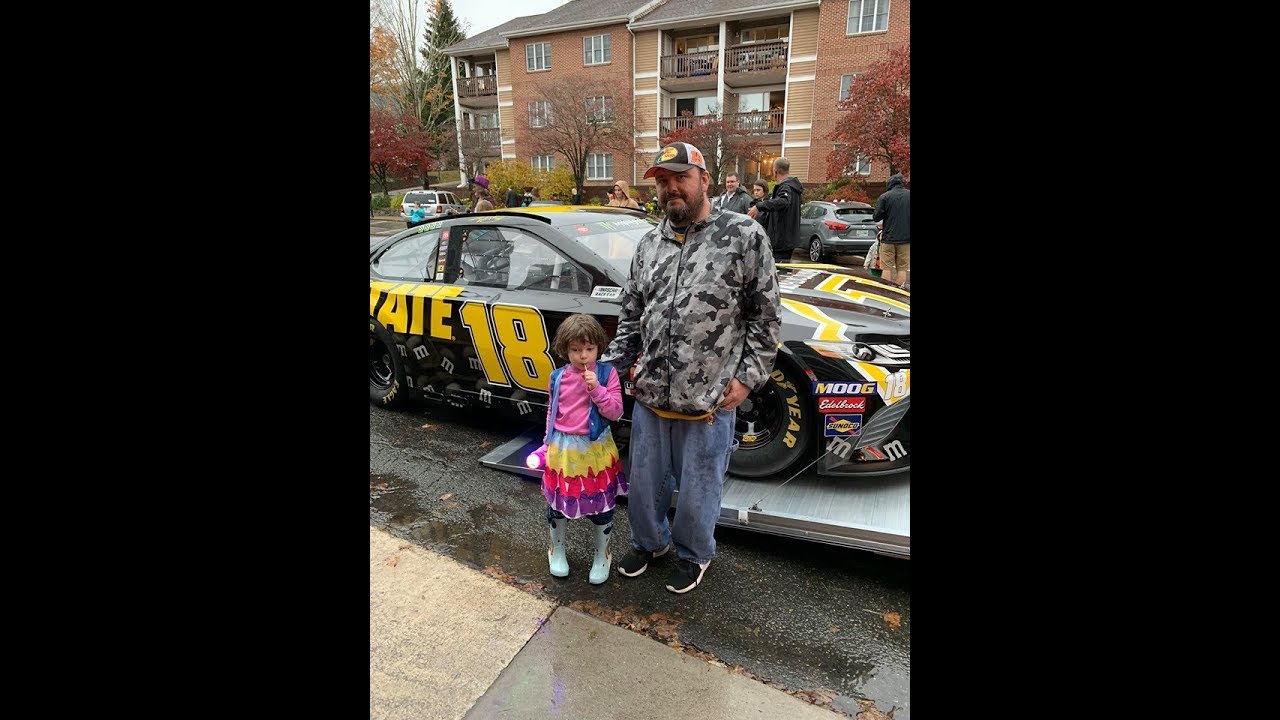 Kyle Busch Appalachian State Mountaineers Cup Car - YouTube